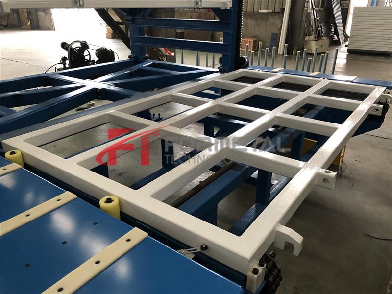 Automatic Vertical Stacker - Formetal Technology